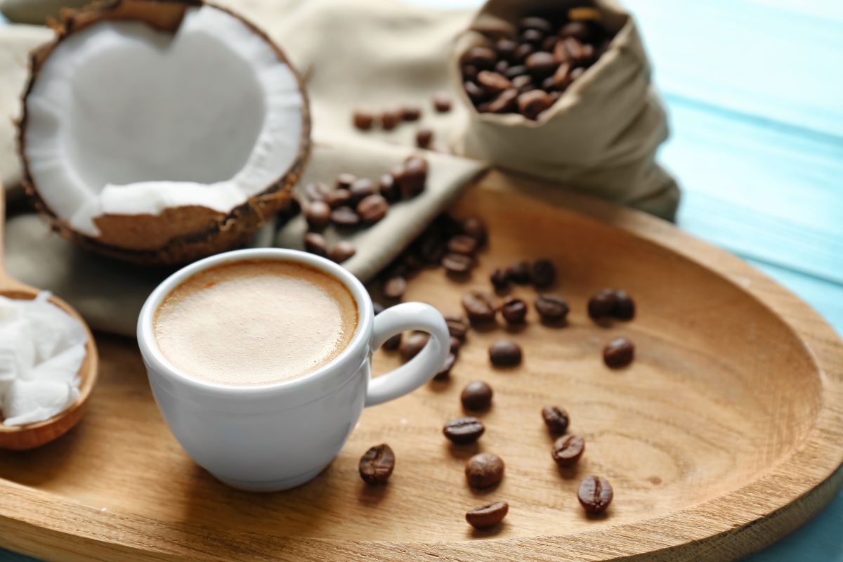 Grietinėlė kavai: tradicinė ir sausa. Kurią pasirinkti?